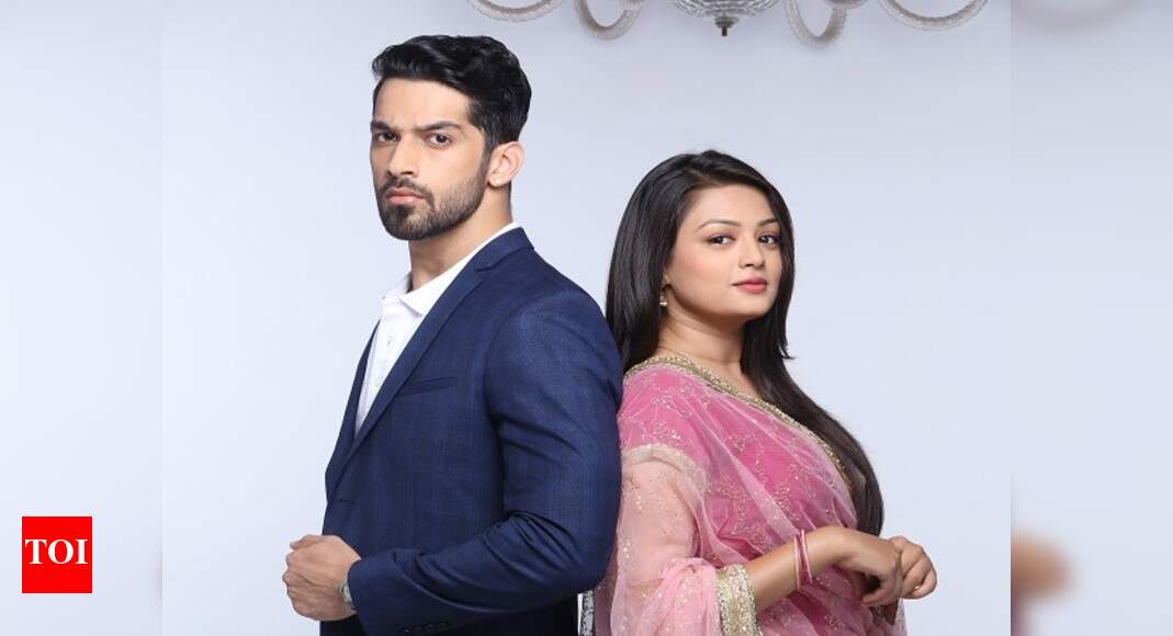 Mehek lead actors Samiksha Jaiswal, Karan Vohra get mobbed in Dargah ...