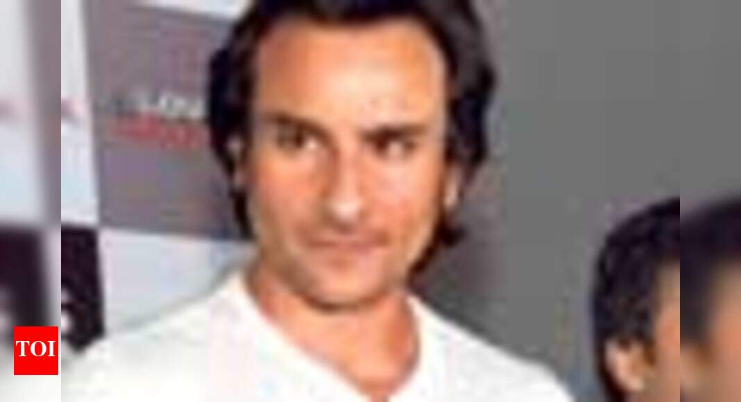 Saif doesn’t always play safe | Hindi Movie News - Times of India