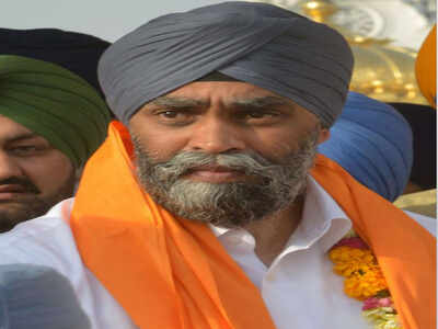 Harjit Singh Sajjan comes home amid drum roll, Bhangra and chaos ...