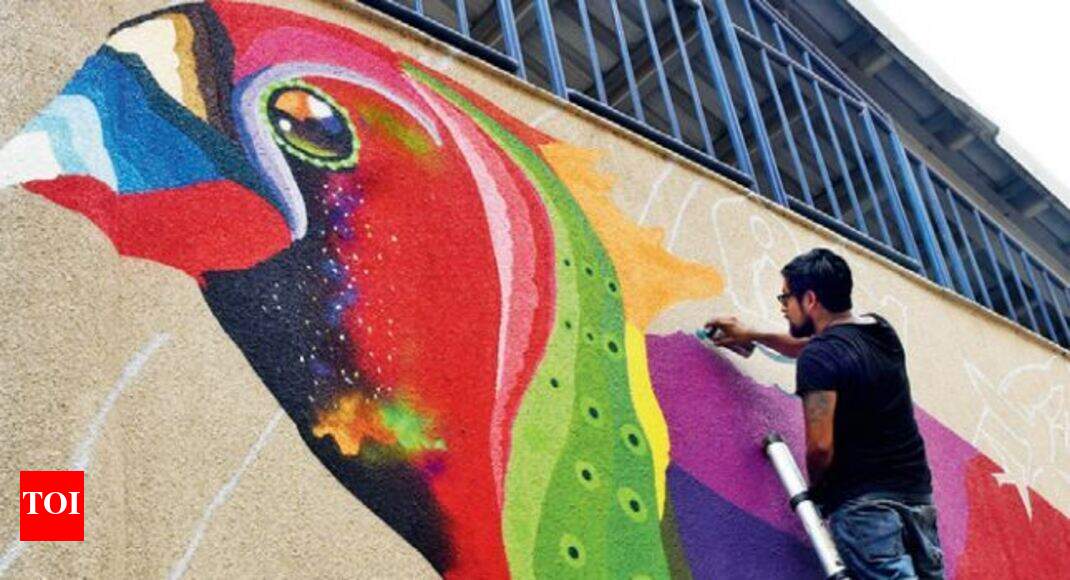 Delhi Metro Rail Corporation: Wall art in Delhi's Arjan Garh Metro ...