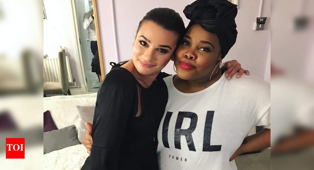 'Glee' stars reunite in London - Times of India