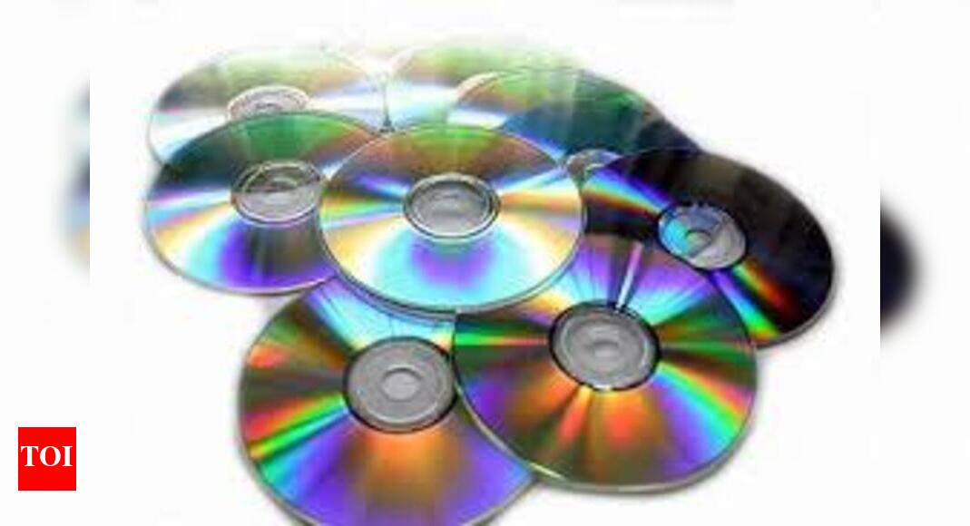Nine held in TN for selling pirated CDs of newly released movies ...