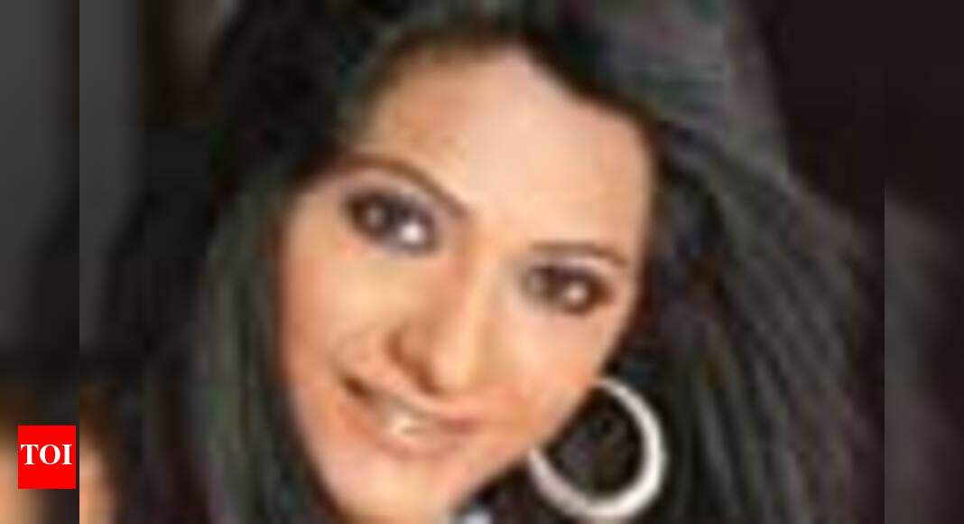 Usha is no village belle! - Times of India