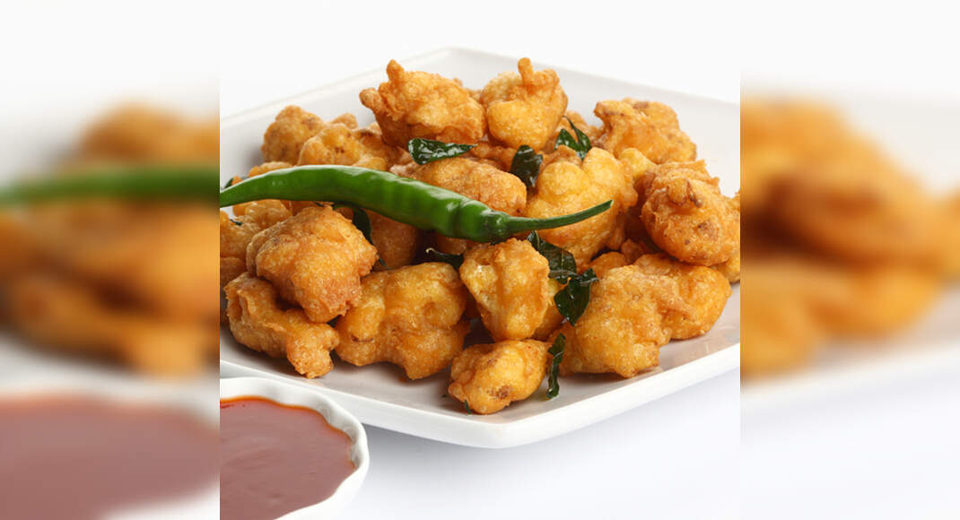 Gobi Pakoda Recipe: How to make Gobi Pakoda Recipe at home | Homemade ...