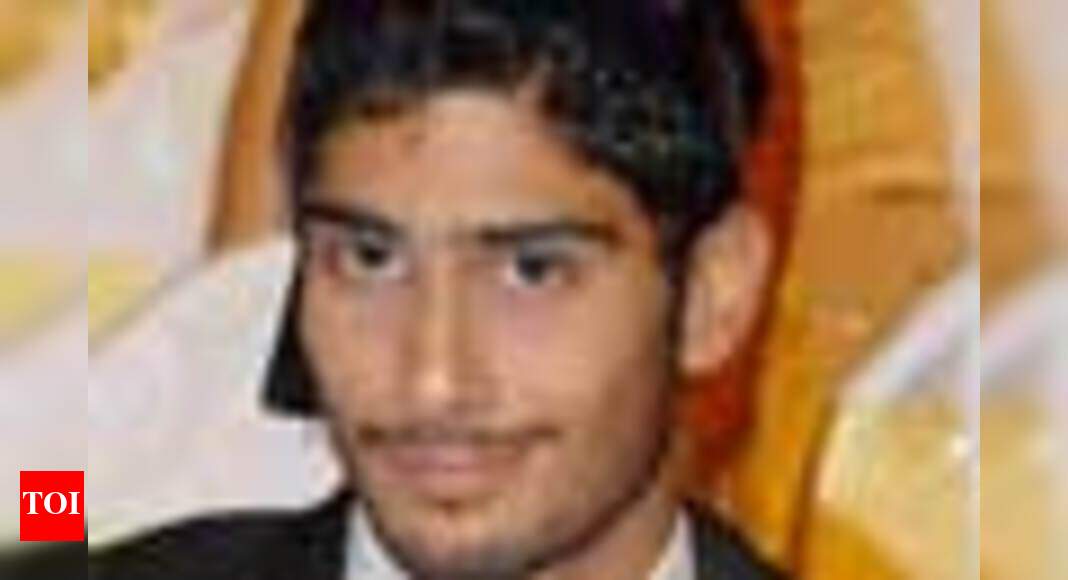 I don’t meet Juhi ,Arya often: Pratik | Hindi Movie News - Times of India