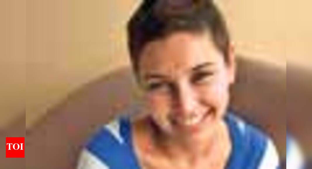 A new ray for Lisa | Hindi Movie News - Times of India