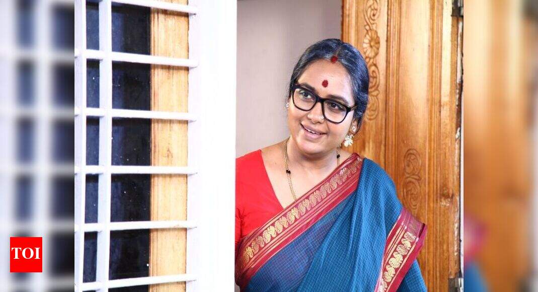 Now, a film on ghar vapsi | Kannada Movie News - Times of India