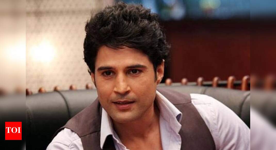 Rajeev Khandelwal to make a comeback on TV - Times of India