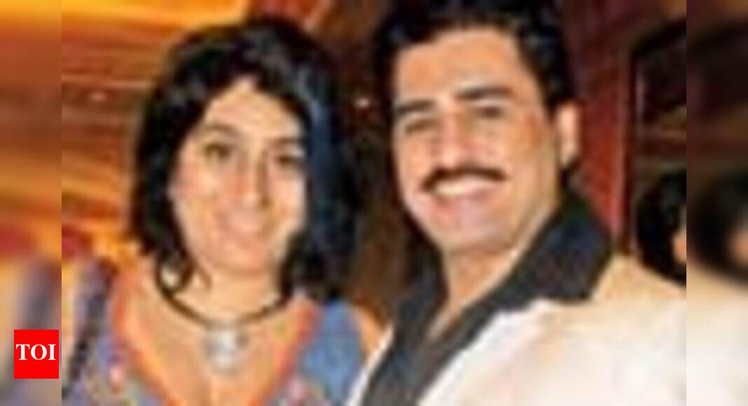 All is not well between Ayub, wife - Times of India