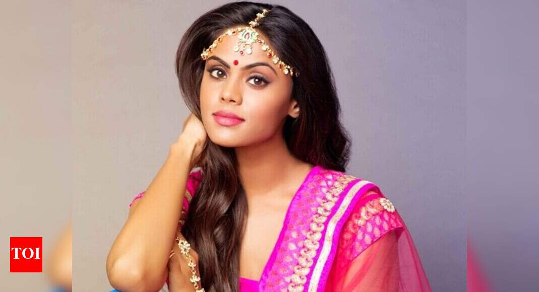 Karthika is a princess in Bãhubali writer’s TV series | Tamil Movie ...