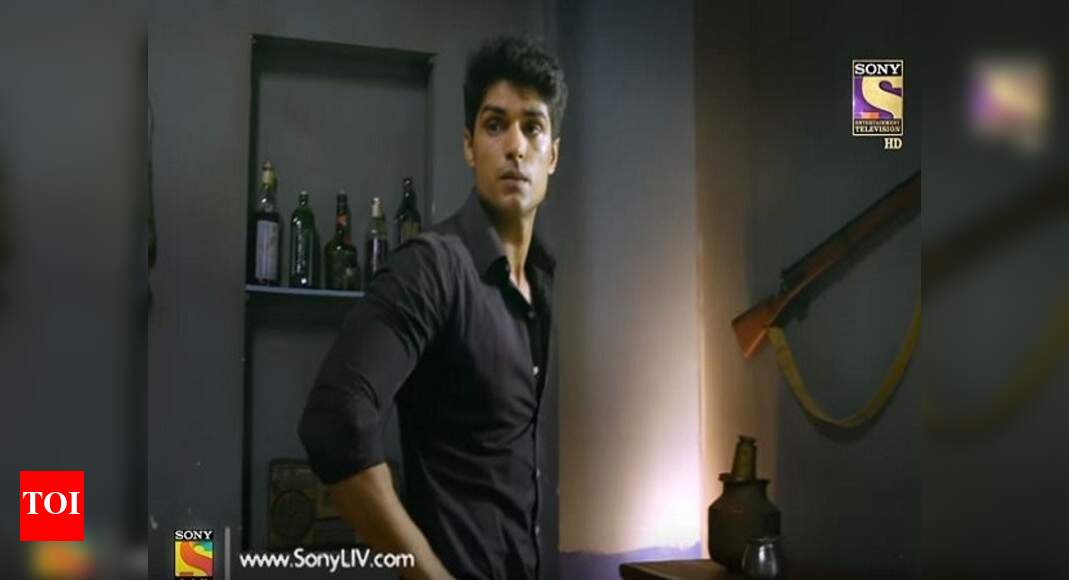 Kuch Rang Pyar Ke Aise Bhi May 08, 2017 written update: Jatin breaks ...