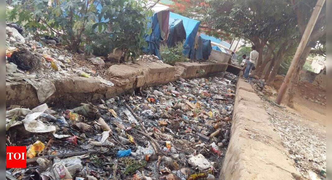 BBMP garbage contractor Not working - Times of India