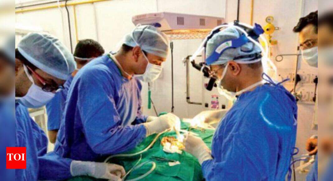 Tiniest Baby: World's tiniest 'miracle' baby has heart surgery in ...