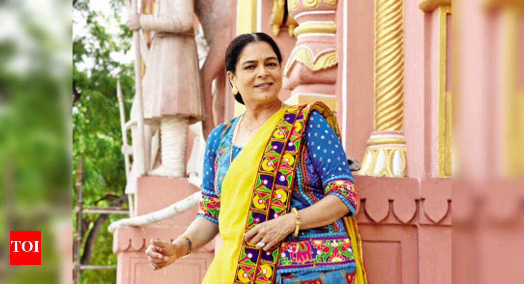 Reema Lagoo death: Bollywood’s amiable mom Reema Lagoo passes away ...