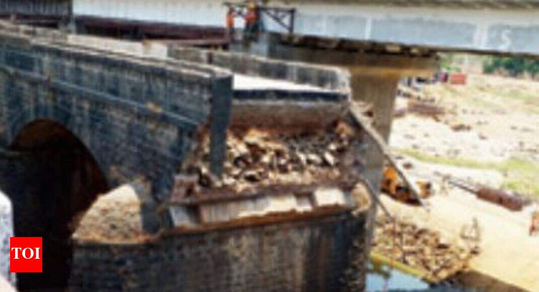 Mahad bridge collapse: Panel to begin hearings | Mumbai News - Times of ...