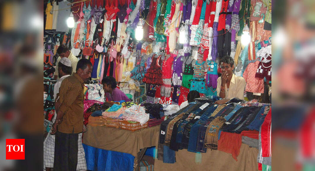 Ranchi hawkers, street vendors protest for permanent markets | Ranchi ...