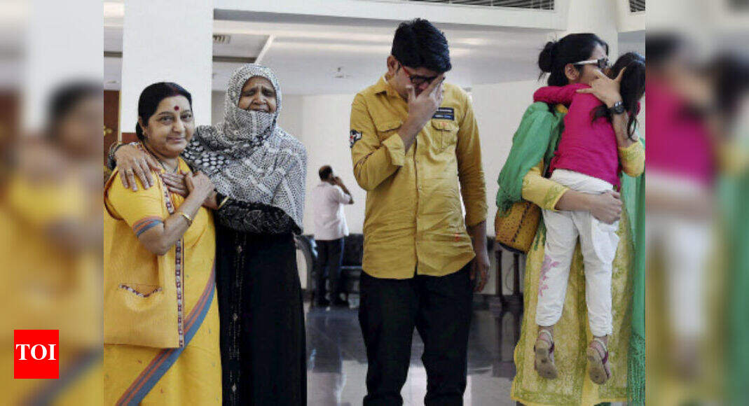 Uzma Ahmed: Uzma makes tearful return, calls Pakistan ‘well of death ...