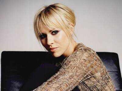 Natasha Bedingfield's brother helped her pop career | English Movie ...