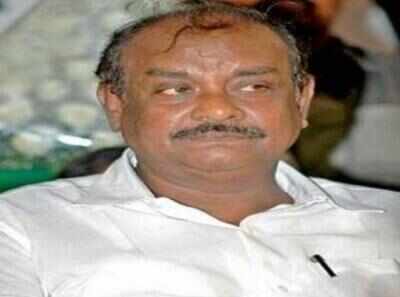 Case registered against former TN minister Natham Viswanathan, four ...