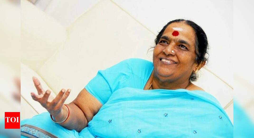 Parvathamma Rajkumar: The lady who redefined woman power in a male ...