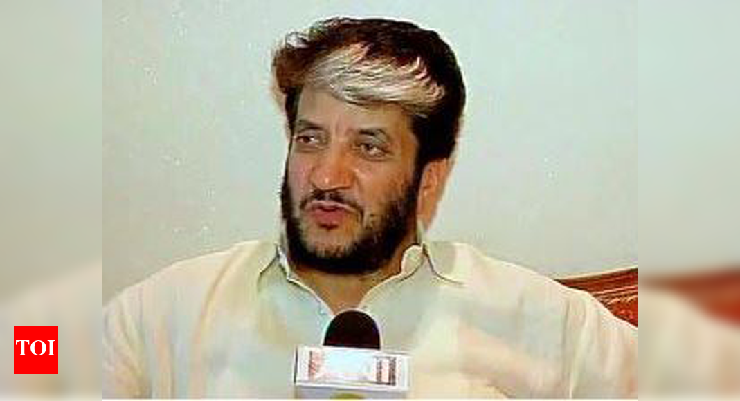 ED issues fresh summons to separatist leader Shabir Shah | India News ...
