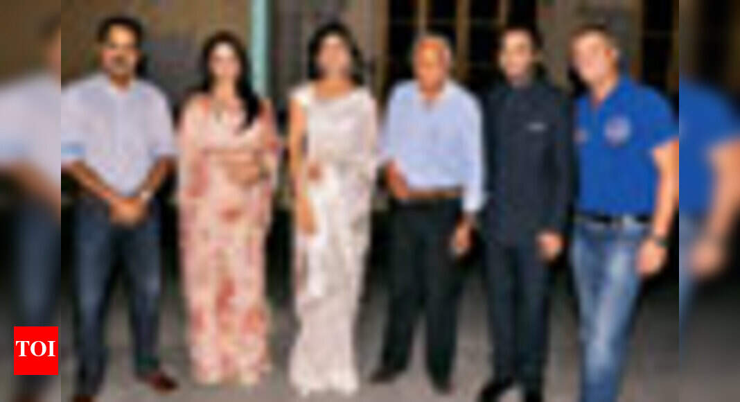 Shilpa, Raj at a royal treat | Events Movie News - Times of India