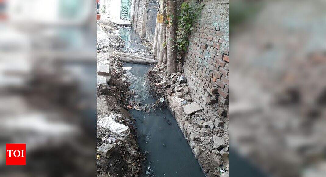 OPEN DRAIN AND SEWAGE AT OKHLA INDL.AREA PH-1 - Times of India