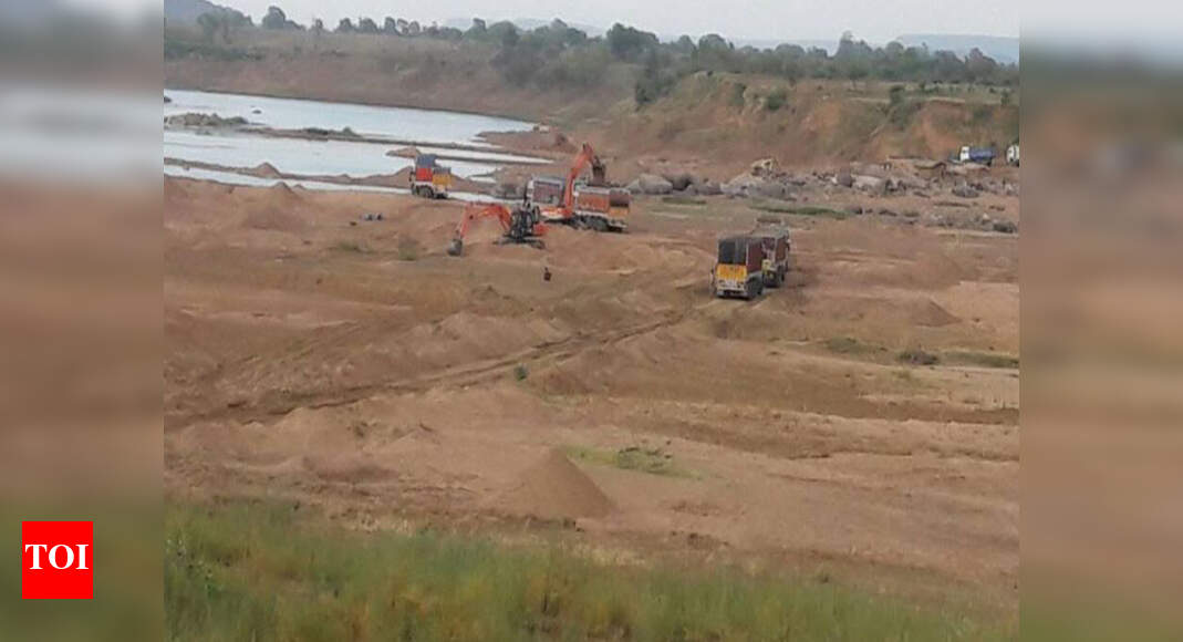 Sand shortage will end in a month | Bengaluru News - Times of India