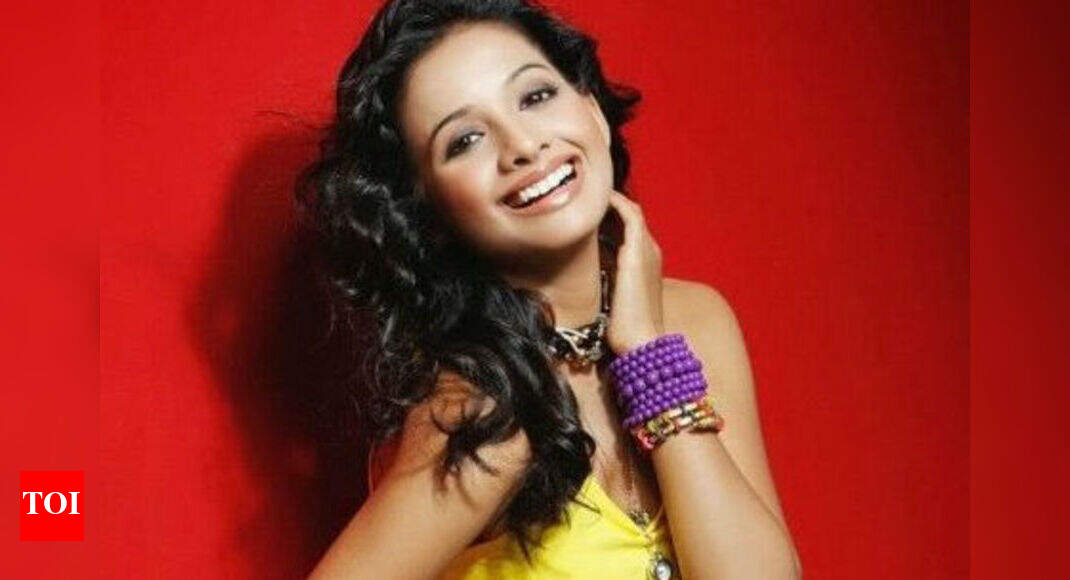 Mayuri Wagh recalled her school days - Times of India