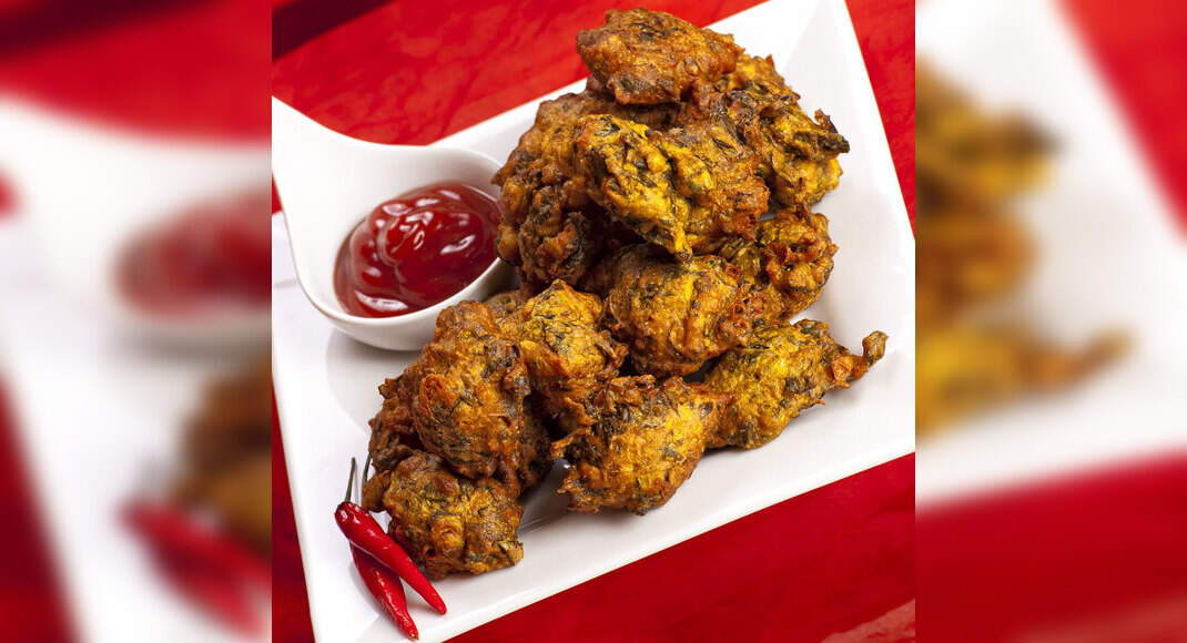 Sindhi Pakora Recipe: How to Make Sindhi Pakora Recipe | Homemade ...