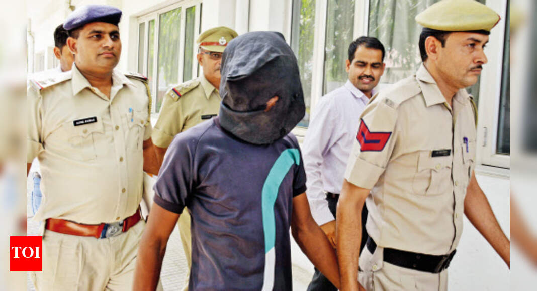 Gurgaon gangrape: NHRC notice to Haryana DGP, police commissioner ...