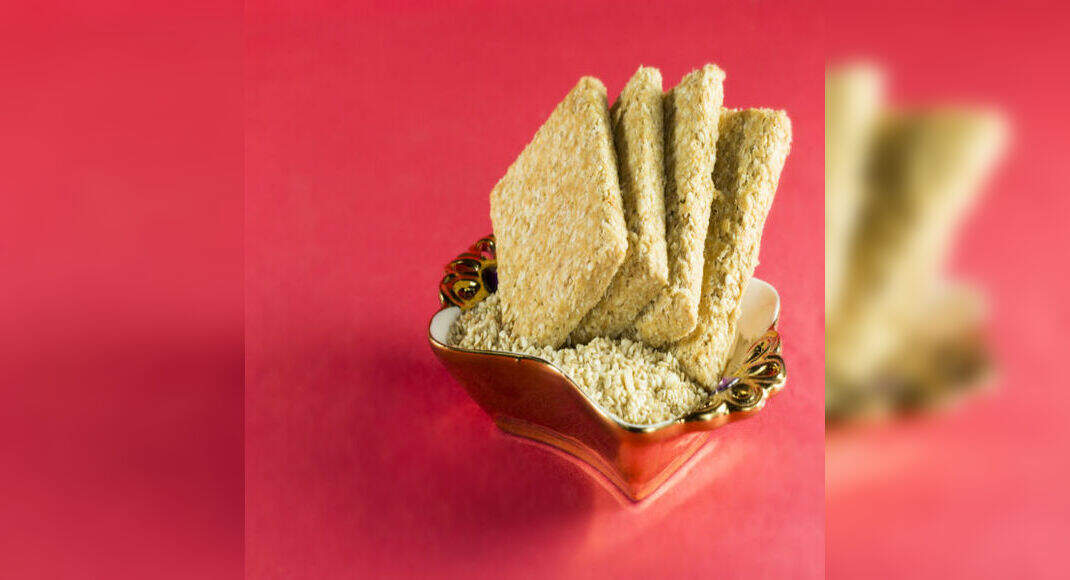 Jaipur Ki Gajak Recipe: How to Make Jaipur Ki Gajak Recipe | Homemade ...