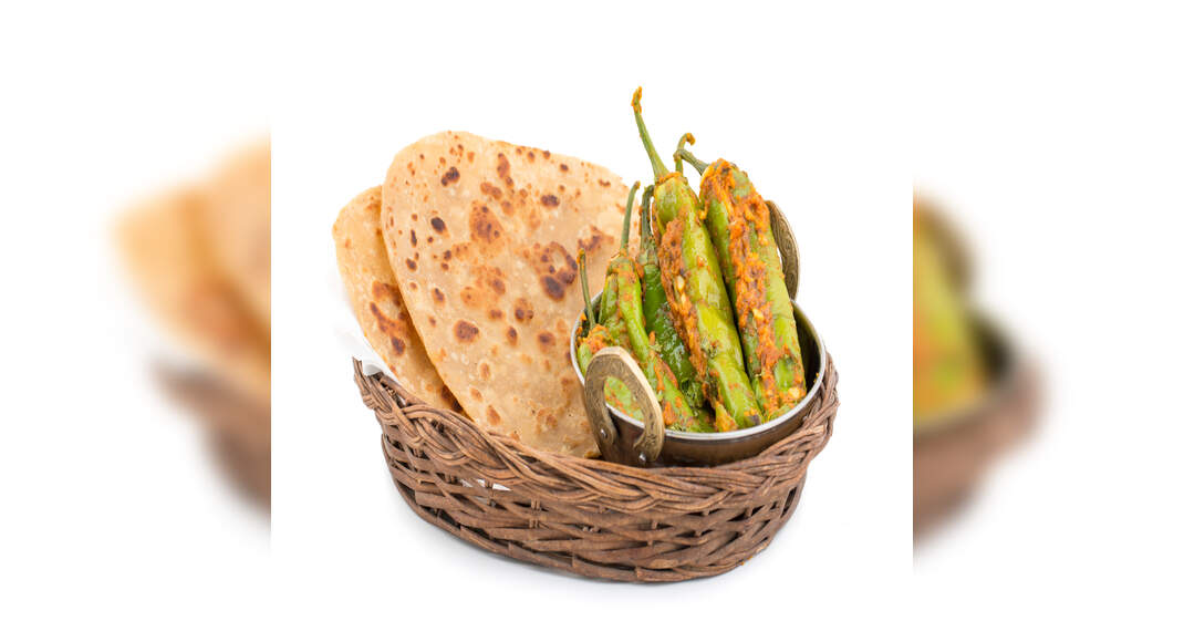 Besan Roti Recipe: How to Make Besan Roti Recipe | Homemade Besan Roti ...