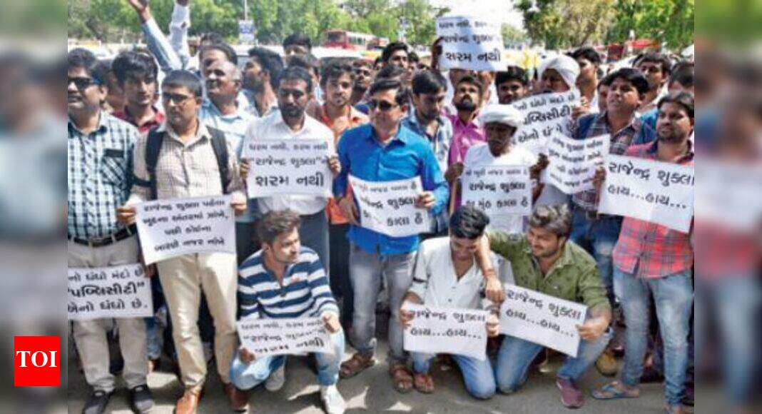 Dcp Usha Rada: Rada pics: Maldharis take on lawyer | Ahmedabad News ...