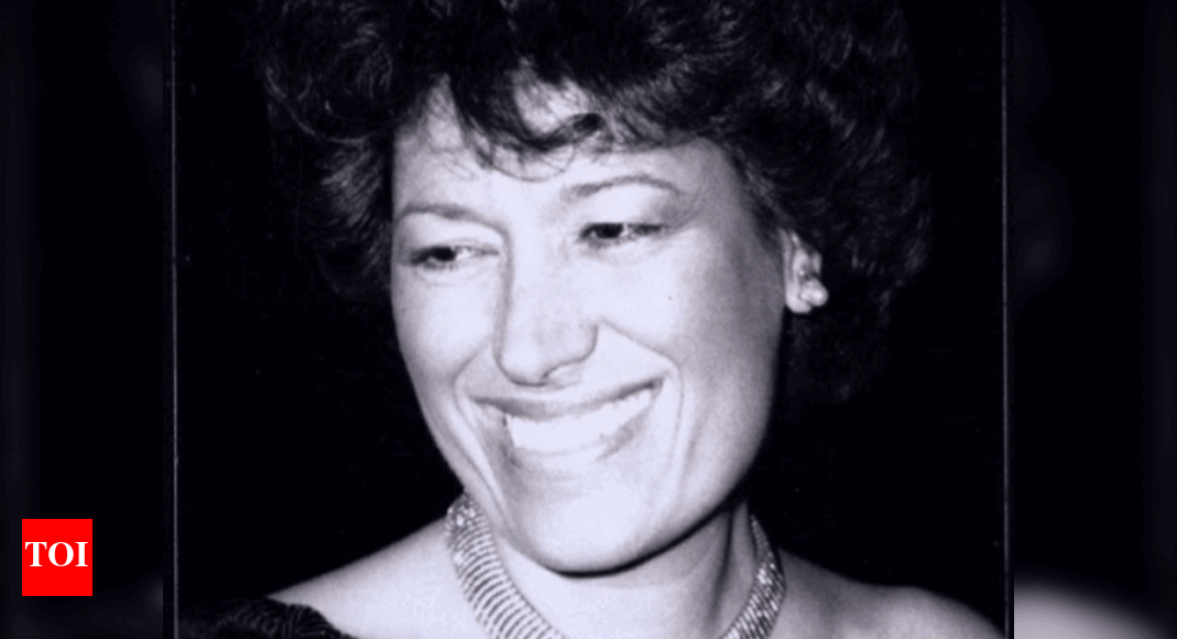 Italian fashion legend Carla Fendi dies at 79 | English Movie News ...