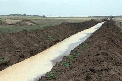 Narmada waters flow into Aji dam | Rajkot News - Times of India