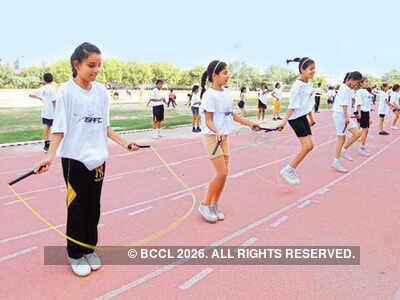 600 Delhi kids attempt a rope-skipping record | Delhi News - Times of India