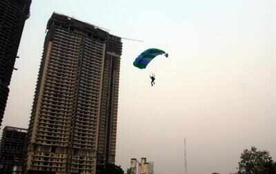 Ex-army officer in highest BASE jump | Noida News - Times of India