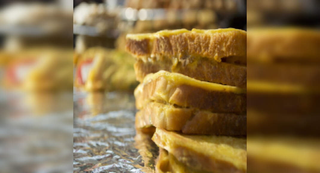 Besan Chila Sandwich Recipe: How to Make Besan Chila Sandwich Recipe ...