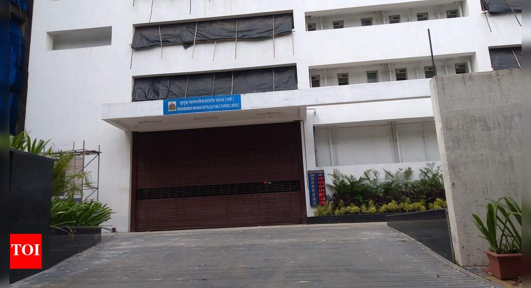 mcgm-parking-lot-idle-for-more-than-one-year-times-of-india