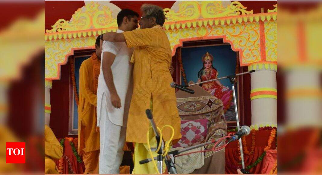 Kullu DC celebrates Eid to give message of communal harmony | Shimla ...