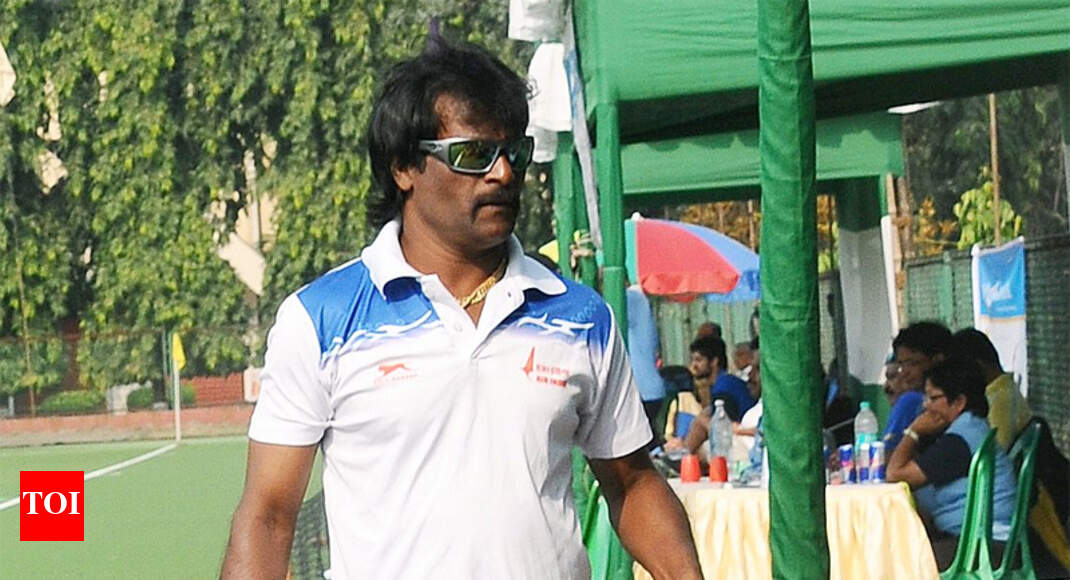 Dhanraj Pillay to get East Bengal's highest award | Hockey News - Times ...