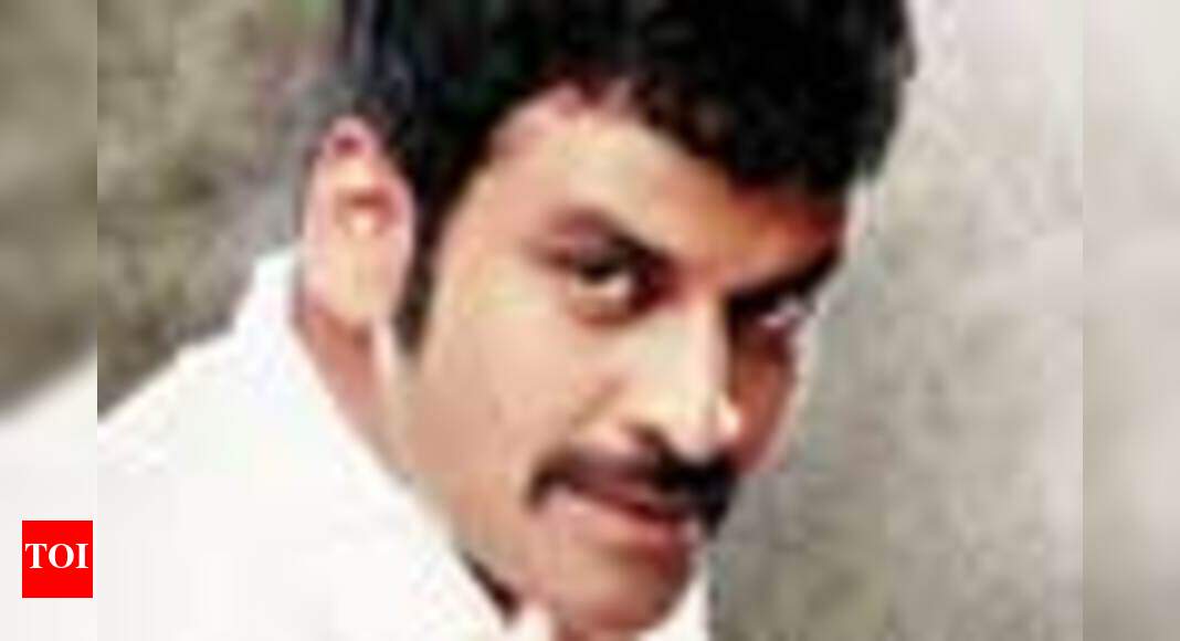 Manoj's feverish pitch! | Hindi Movie News - Times of India