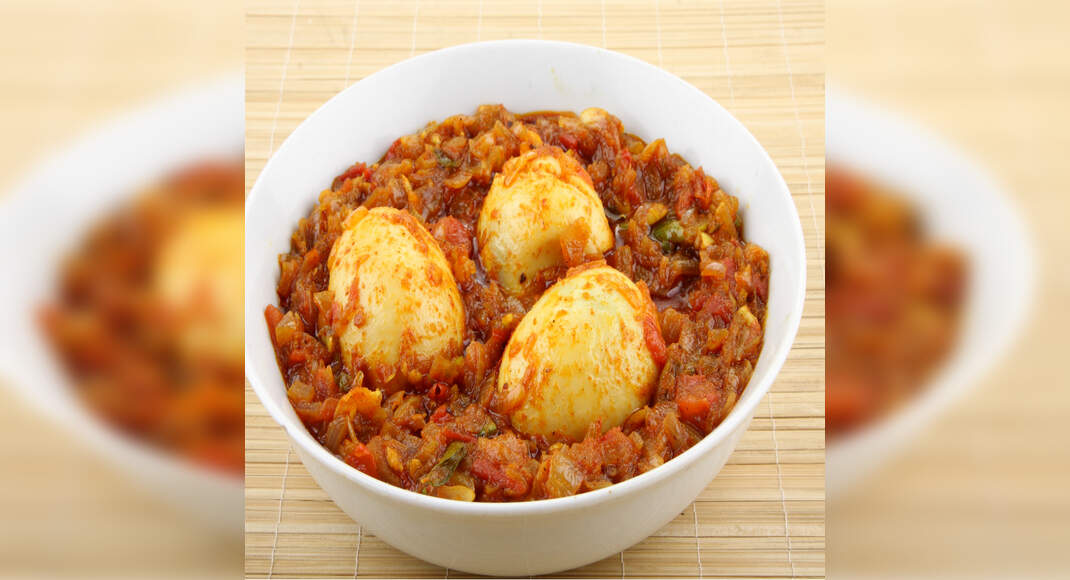 Kerela Nadan Mutta Roast Recipe: How to Make Kerela Nadan Mutta Roast ...