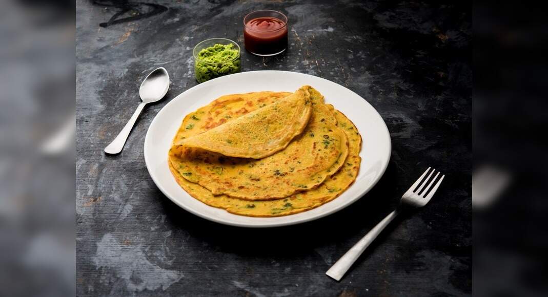 Besan Cheela Recipe: How to Make Besan Cheela Recipe | Homemade Besan ...
