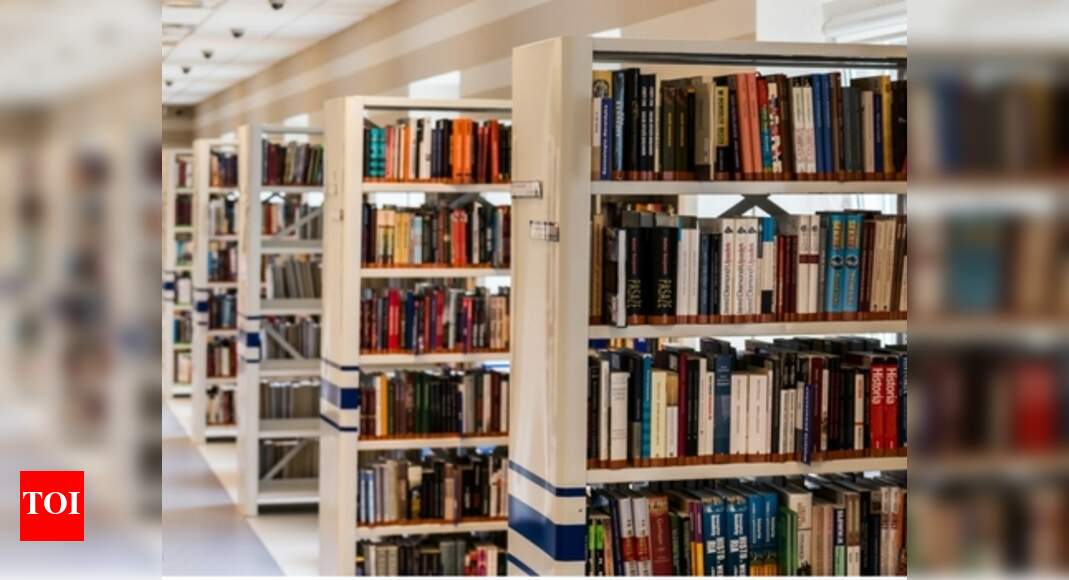 India donates books to Sri Lanka's iconic library - Times of India