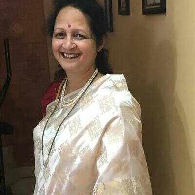 Lady ward officer held for taking bribe of Rs 25000 in Kalyan | Mumbai ...