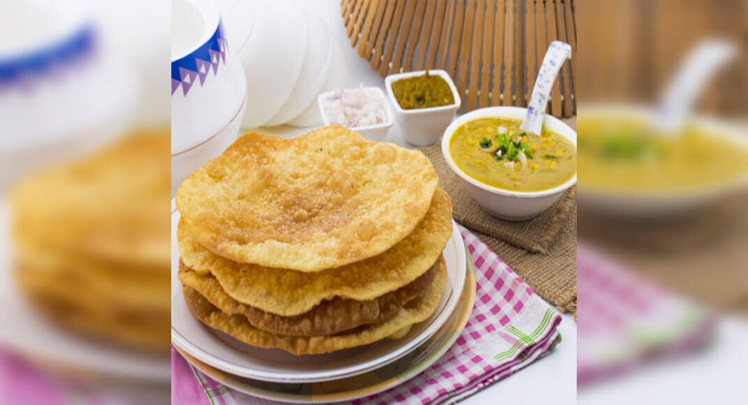 Sindhi Pakwan Recipe: How to Make Sindhi Pakwan Recipe | Homemade ...