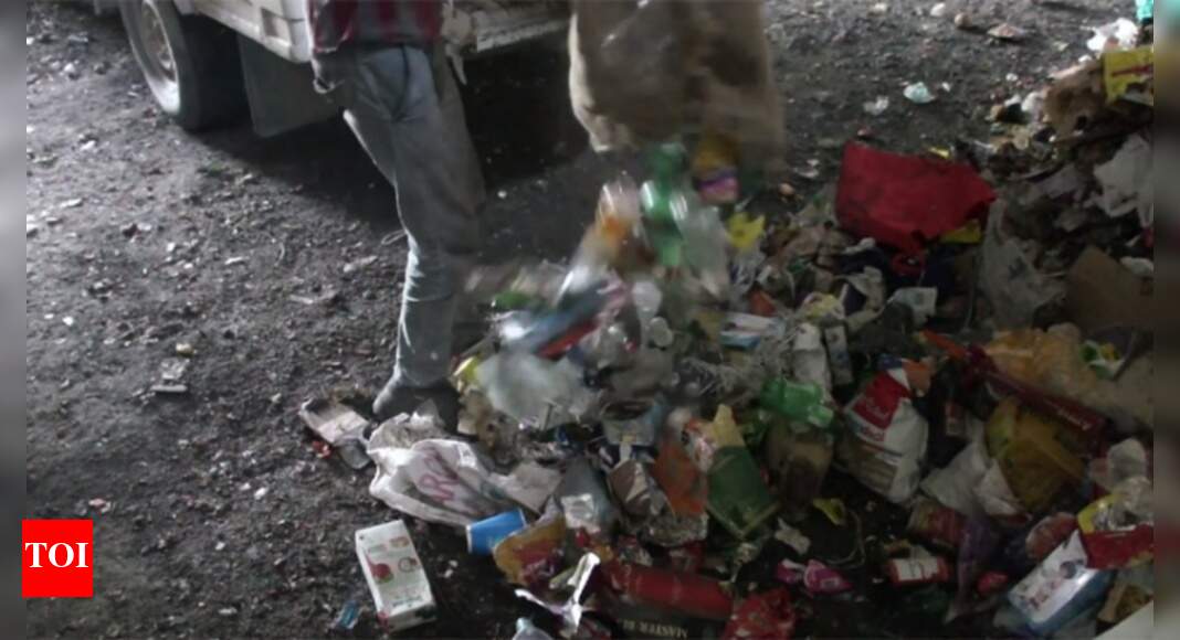 Fine For Littering: Delhi government will make you pay for littering ...