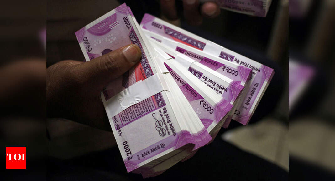 Note Ban: 17% of cash seized in raids during demonetisation were in new ...